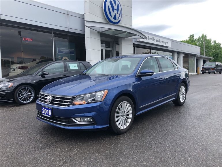 Used 2016 Volkswagen Passat Comfortline Reef Blue 22,596 KM for Sale ...